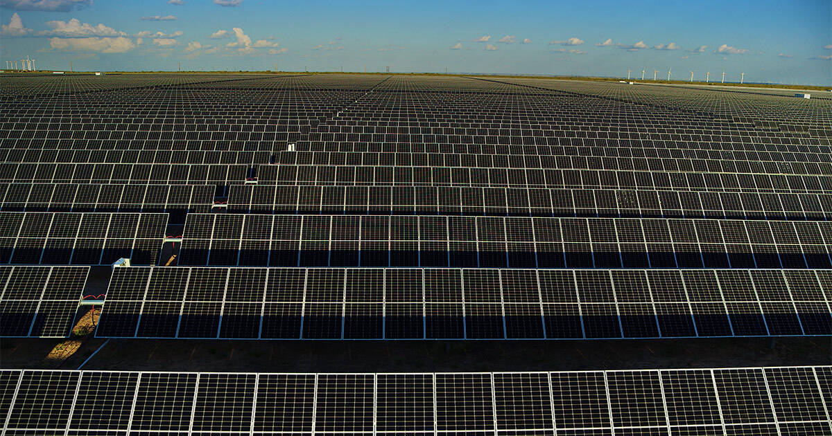 Enel Green Power begins operating largest solar plant in Texas | Enel ...